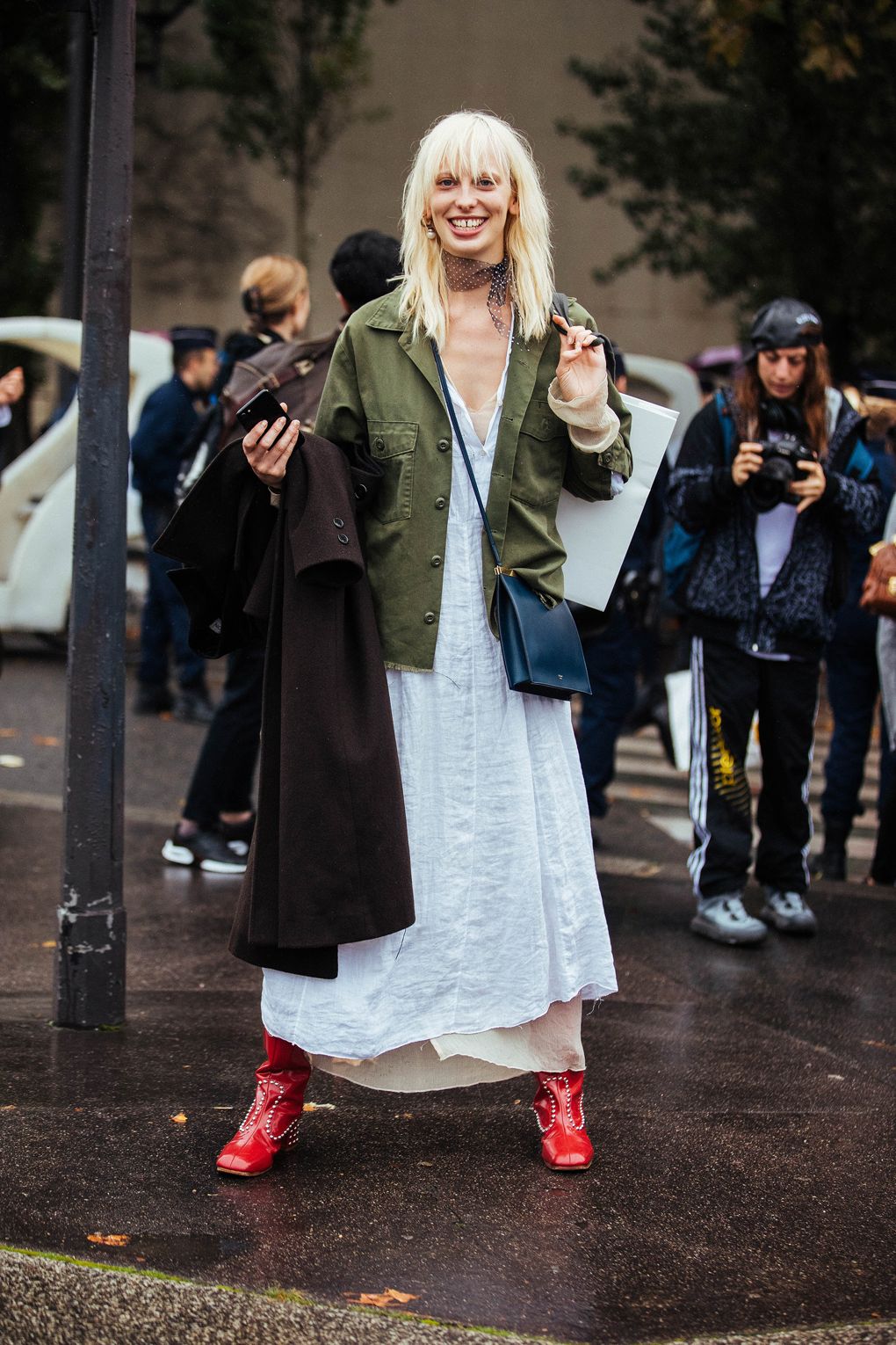 Paris Fashion Week S/S 2018 Street Style (Part II) - FaShionFReaks